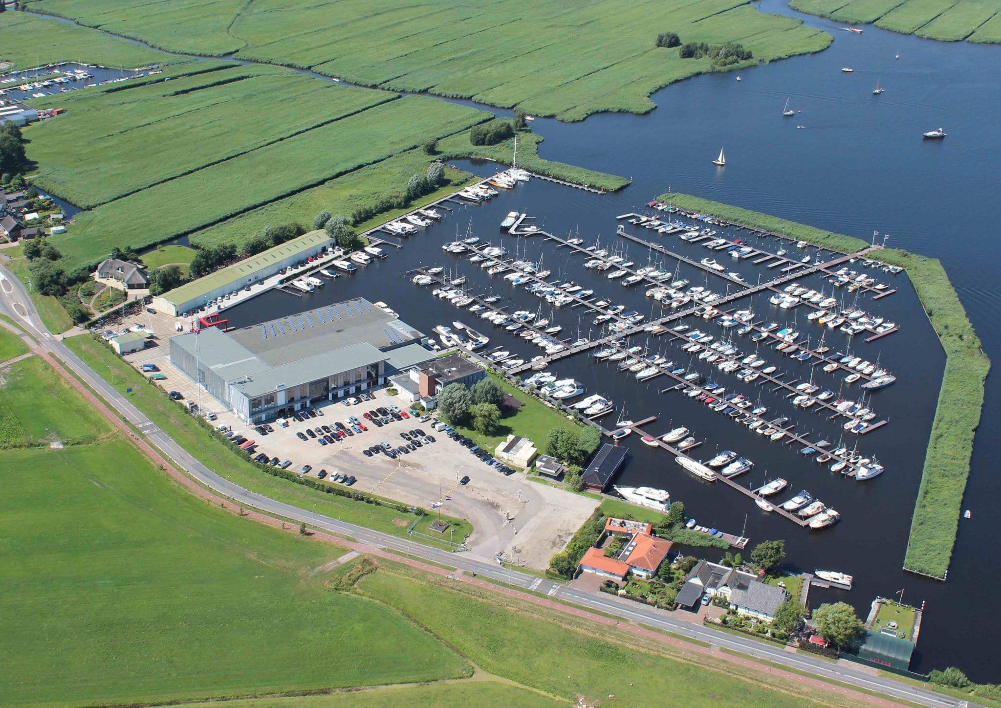 Kempers Watersport is dé Jachtmakelaar & Jachthaven in de randstad